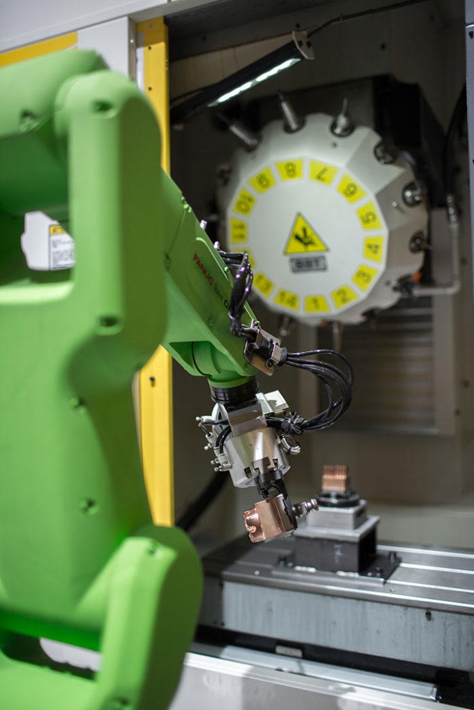 Reliable helpers at the machine: Fanuc makes automation easier thanks ...